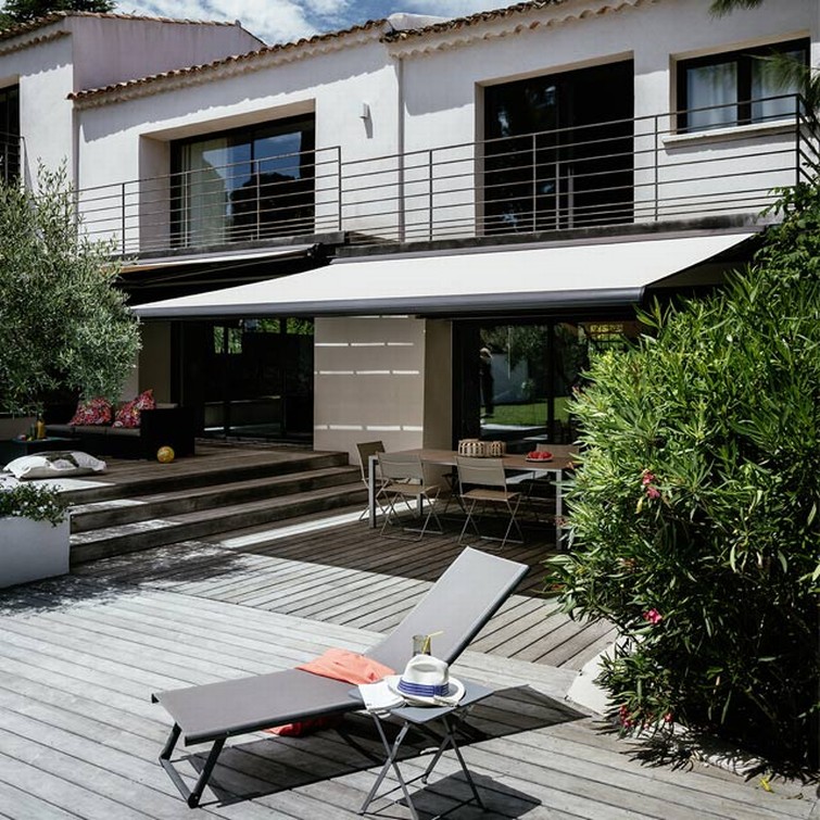 How to choose the best rectractable awning for your home? | Somfy